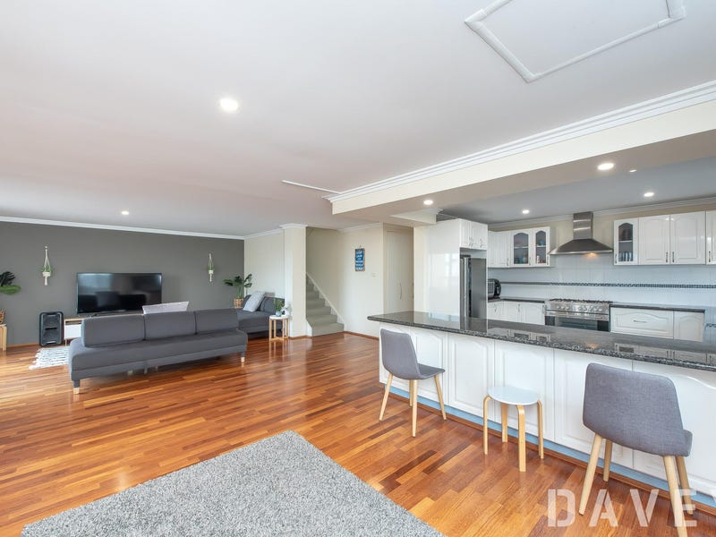3/253 Ocean Keys Boulevard, Clarkson, WA 6030 - Property Details