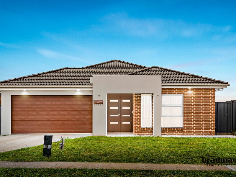 62 Holly Drive, Wallan, Vic 3756 - Property Details