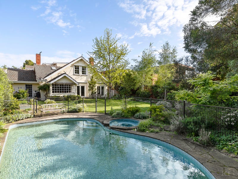 29 Stonnington Place, Toorak, Vic 3142 - Property Details