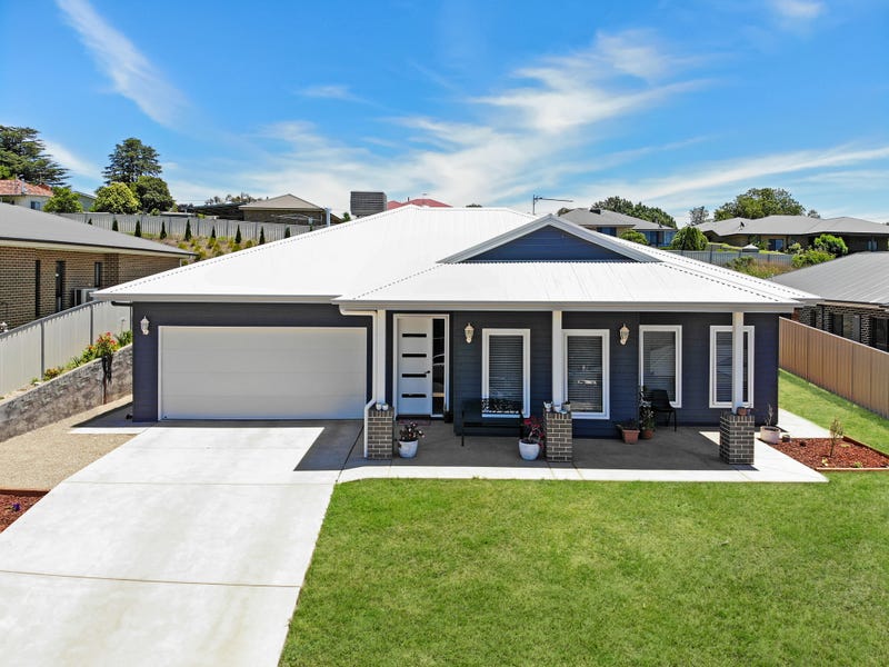 64 Jordan Place, Young, NSW 2594 - Property Details
