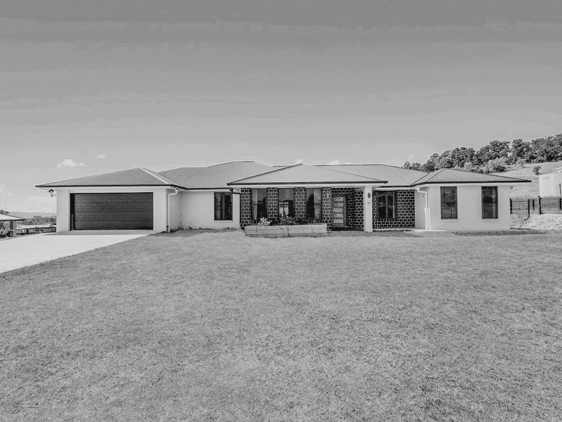 11 Laverton Close, Plainland, Qld 4341 - Property Details