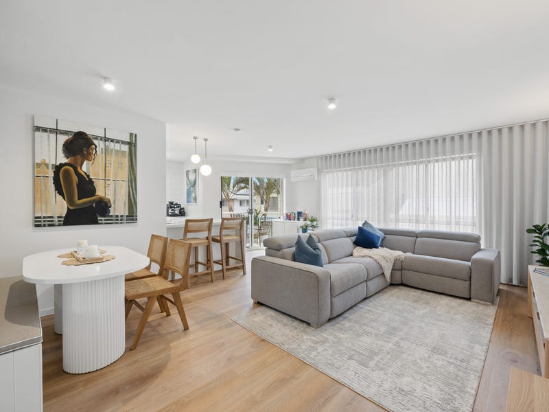 2/1 Boorook Street, Buddina, Qld 4575 - Property Details