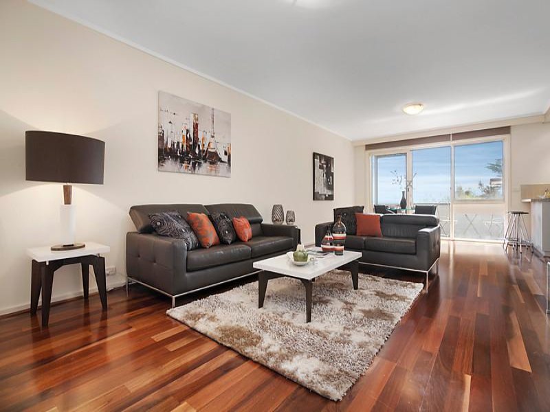 6/54 Studley Park Road, Kew, Vic 3101 - Property Details