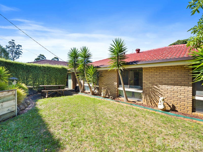 42 Longwarry Road, Drouin, Vic 3818 - Property Details