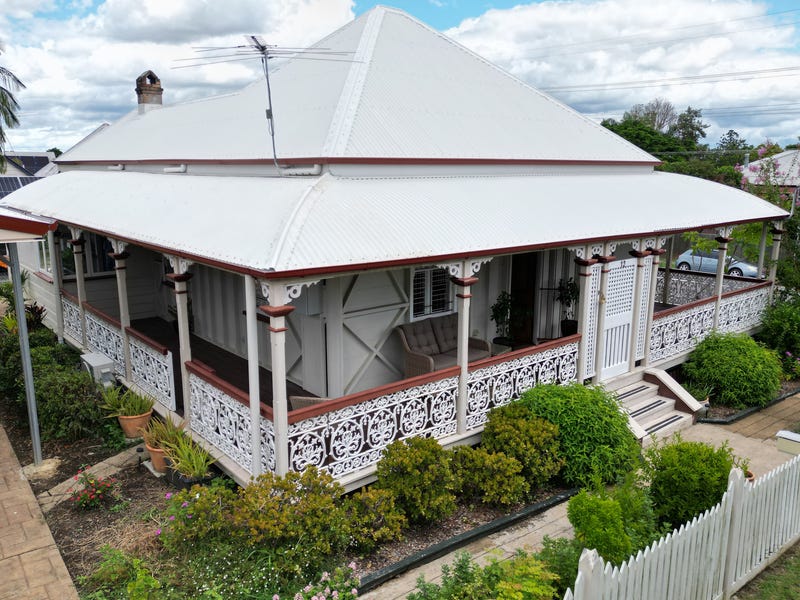 12 Quarry Street, Ipswich, Qld 4305 - Property Details