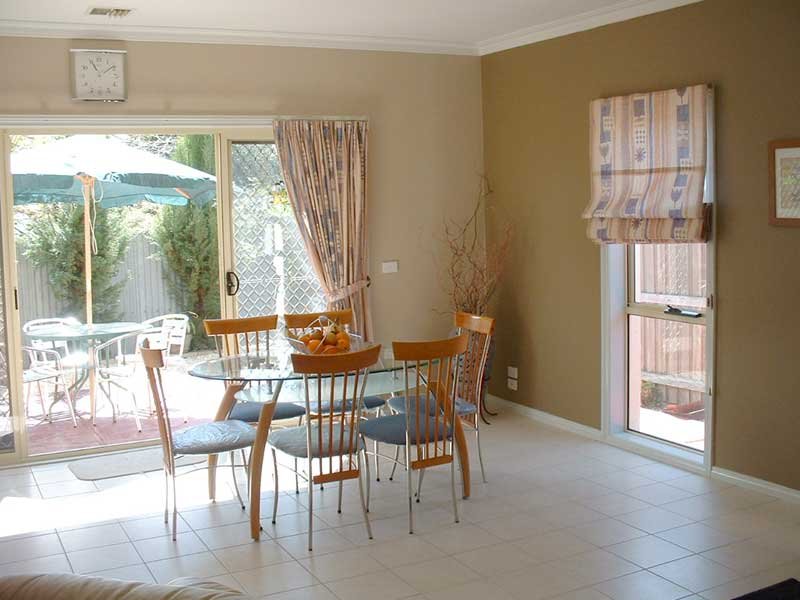 10 Elland Avenue, Box Hill, VIC 3128 - realestate.com.au