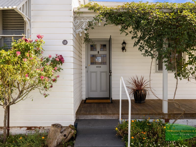 15 Burton Street, Blayney, NSW 2799 - realestate.com.au