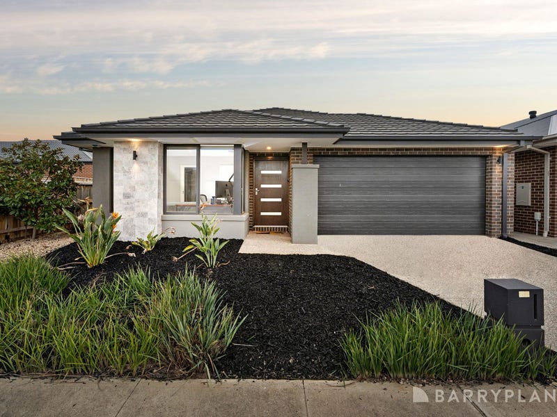 12 Gamesley Avenue, Werribee, Vic 3030 - Property Details