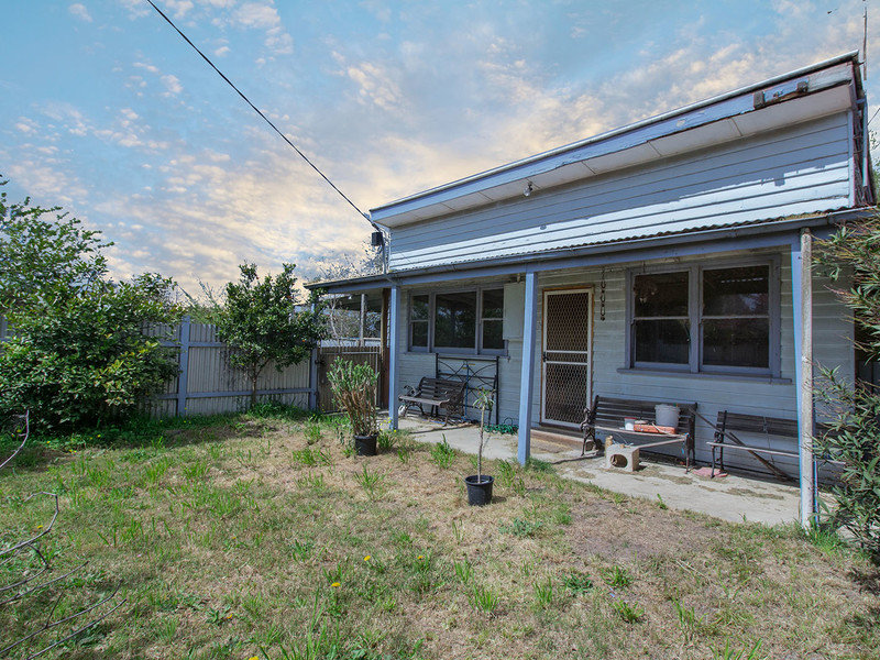4 Worthing Road, Devon Meadows, VIC 3977 - realestate.com.au