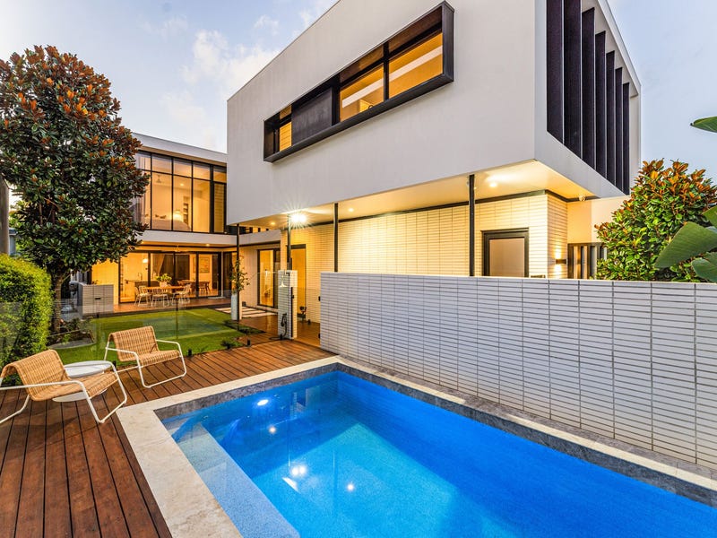 Houses for Sale in Arundel, QLD 4214 (+3 locations) Pg. 2 - realestate ...