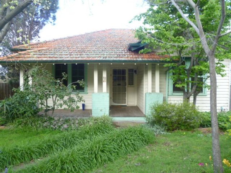 30 Dean Street, Preston, VIC 3072 - realestate.com.au