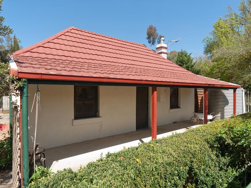 12 Discombe Road, Woodside, SA 5244 - Property Details