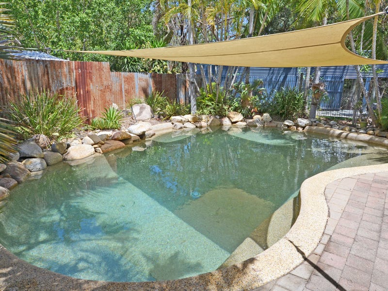 10 Robins Street, Mareeba, Qld 4880 - Property Details