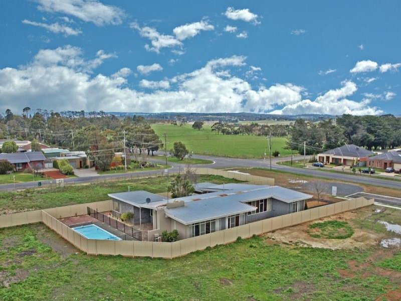 493 Wiltshire Lane, Delacombe, VIC 3356 - realestate.com.au