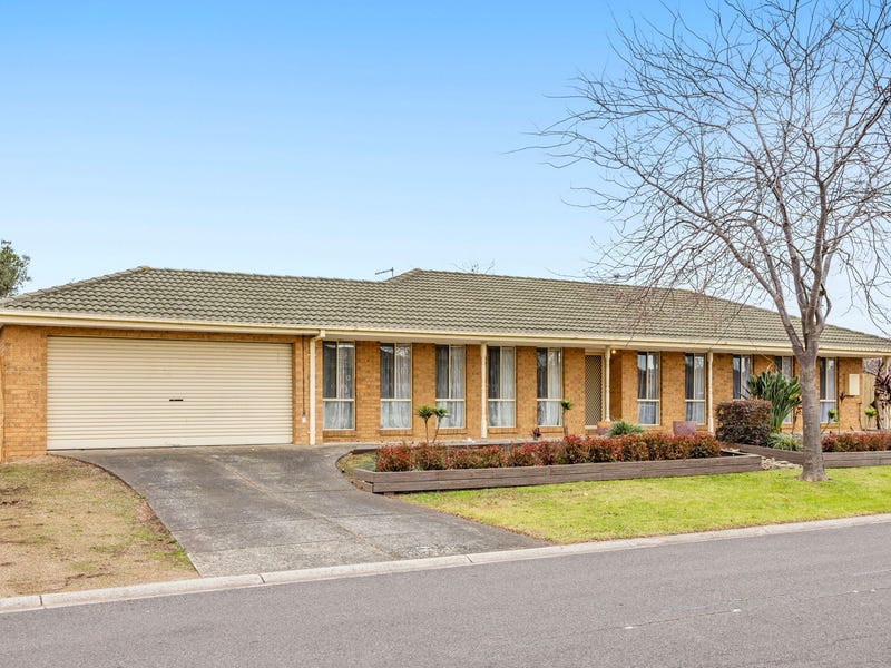 113 Bellevue Drive, Berwick, Vic 3806 - Property Details