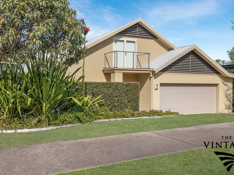 18 Peppertree Drive, Pokolbin, NSW 2320 - Property Details