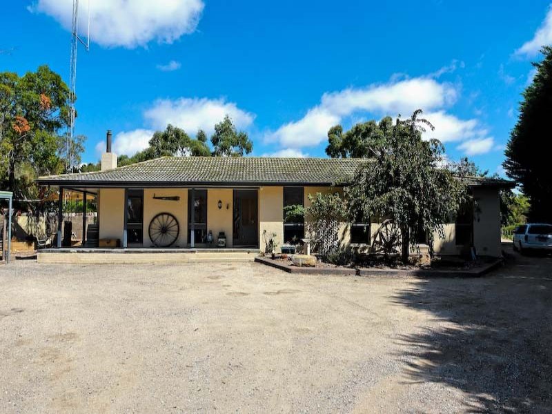 21 Middle Road, Pearcedale, Vic 3912 - Property Details