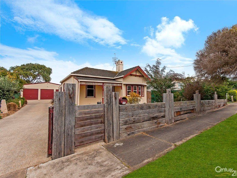 225 Russells Street, Dennington, Vic 3280 - Property Details