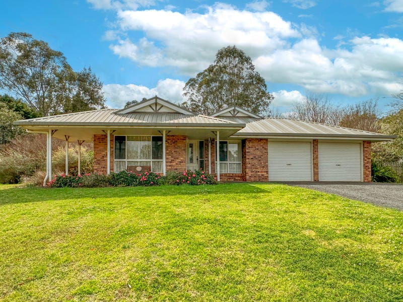 26 Palmer Drive, Highfields, Qld 4352 - Property Details