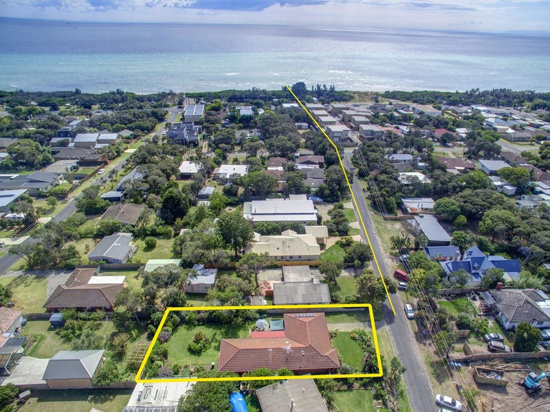 8 Sheila Street, Rye, Vic 3941 - Property Details