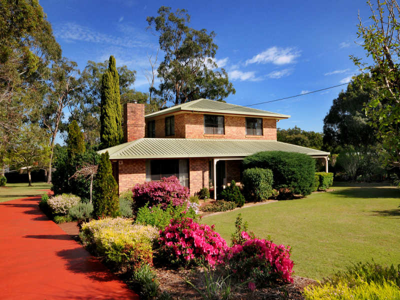 5 Golf Course Drive, Middle Ridge, QLD 4350 - realestate.com.au