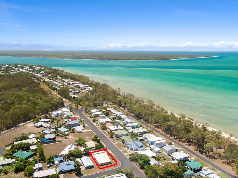 1 Simpson Street, Burrum Heads, QLD 4659 - realestate.com.au