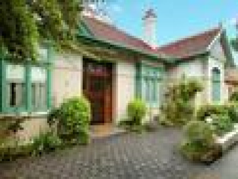 6 Gordon Street, Toorak, VIC 3142 - realestate.com.au