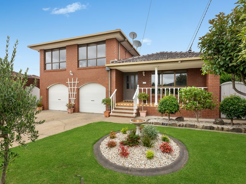2 Manooka Court, Bell Park, VIC 3215 - realestate.com.au
