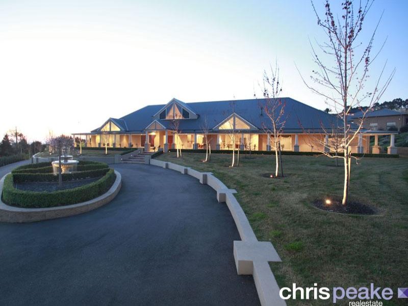 3 Old Coach Road, Berwick, Vic 3806 - Property Details