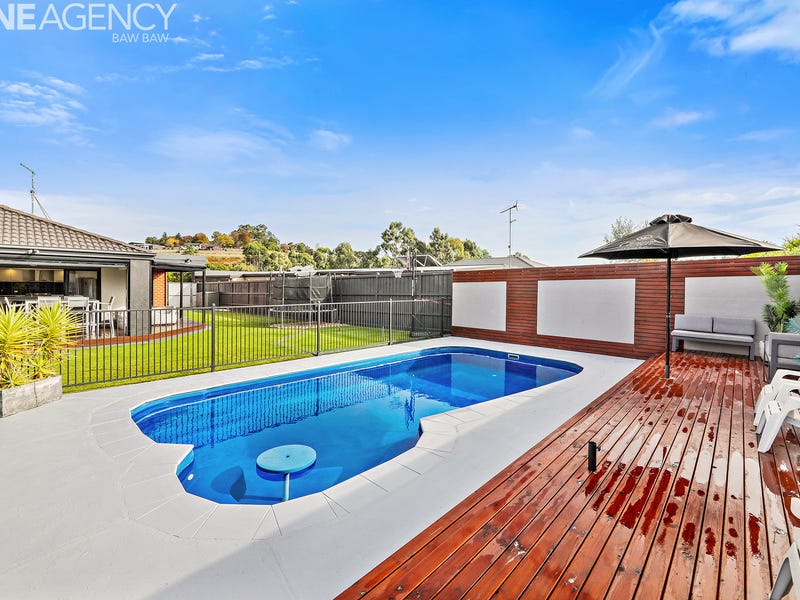 17 Lewisham Court, Warragul, Vic 3820 - Property Details