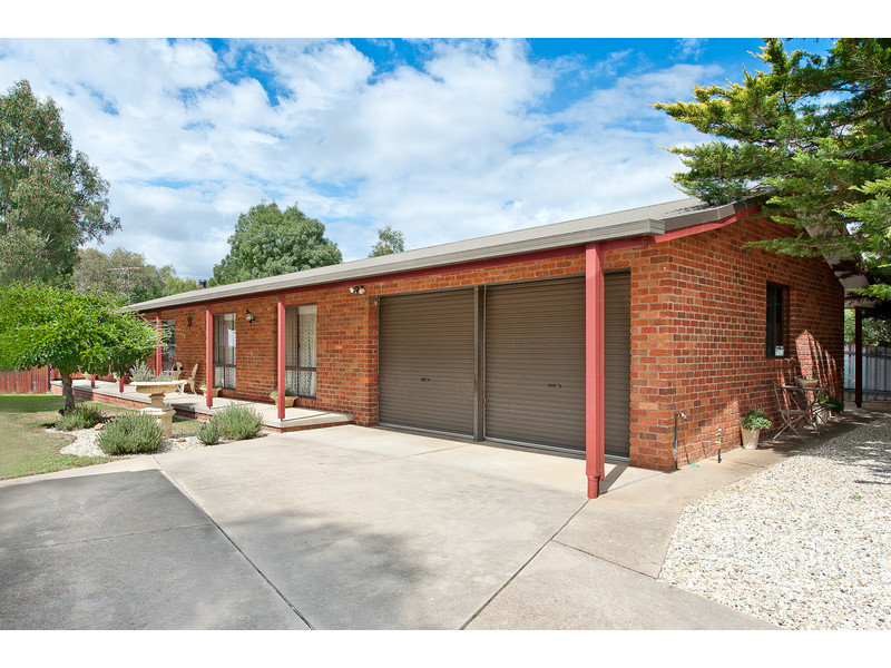 66 Victoria Street, Howlong, NSW 2643 - realestate.com.au