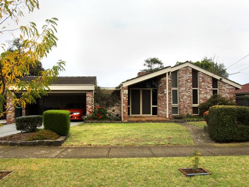31 Manorvale Parade, Werribee, Vic 3030 - Property Details