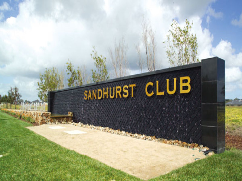 181 Sandhurst Boulevard, Sandhurst, VIC 3977 - realestate.com.au