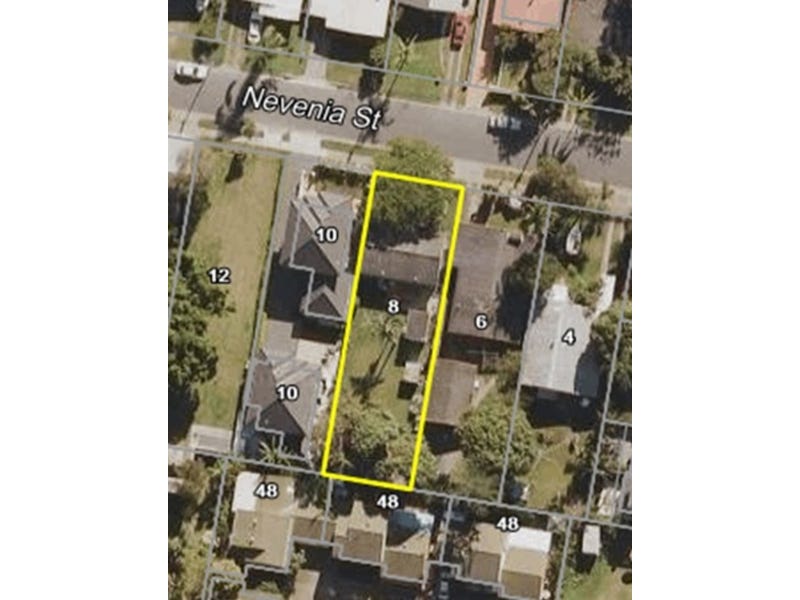 8 Nevenia Street, Labrador, Qld 4215 - Property Details