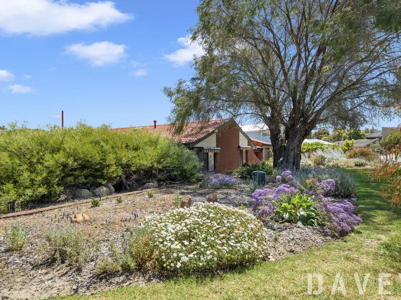 1 Ballidon Crescent, Carine, WA 6020 - Property Details