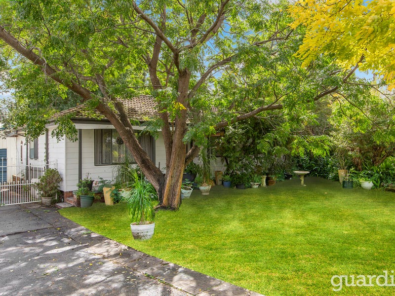 10 Rhodes Place, Kellyville, NSW 2155 - Property Details