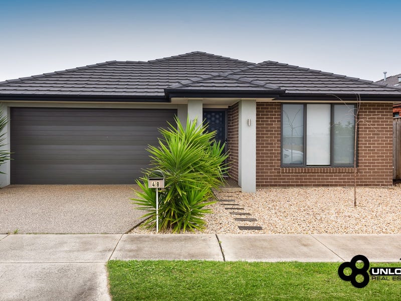 Houses for Sale in Clyde North, VIC 3978 - realestate.com.au