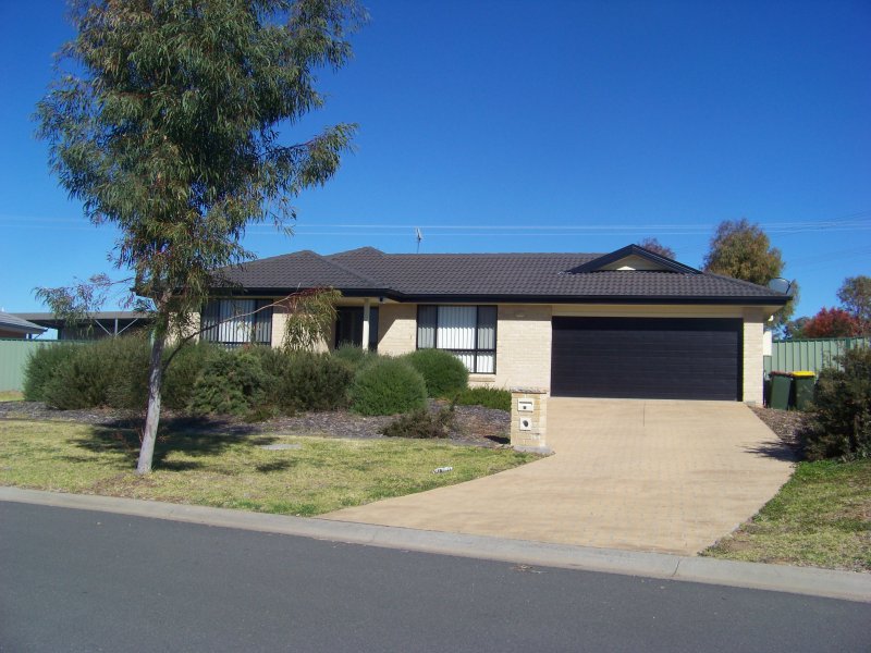 10 Peter Coote Street, Quirindi, NSW 2343 - realestate.com.au