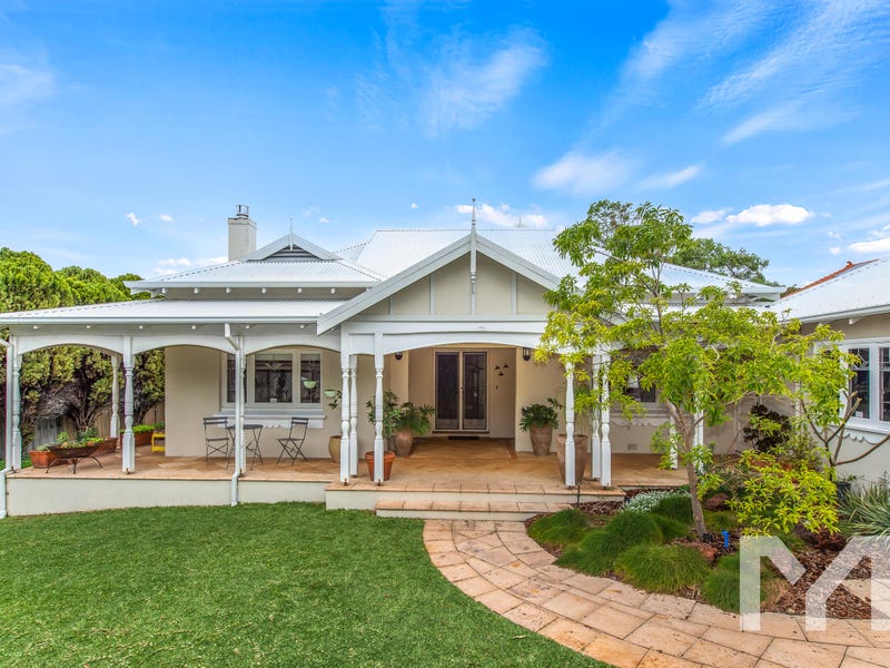 52 Westbury Crescent, Bicton, WA 6157 - Property Details