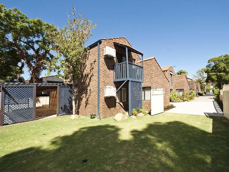 4/34 Ednah Street, Como, WA 6152 - Property Details