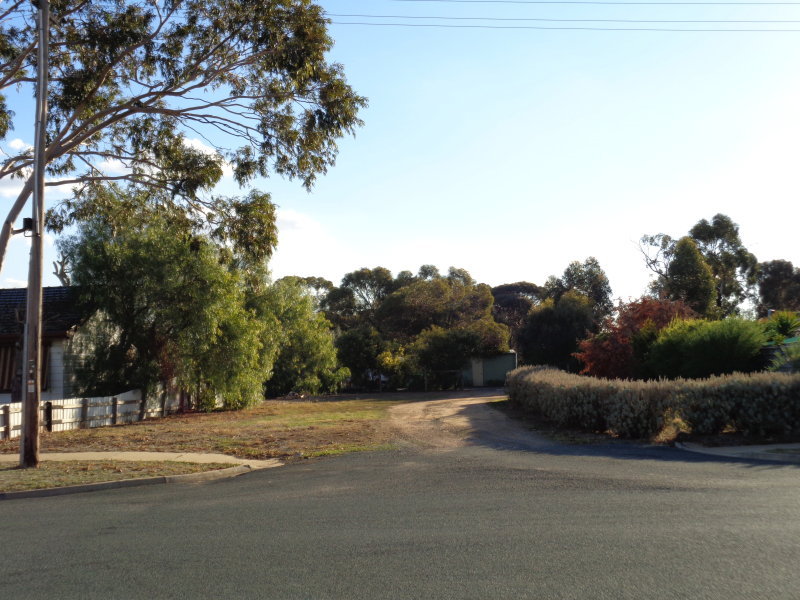 10 King Street, Rochester, VIC 3561 - realestate.com.au