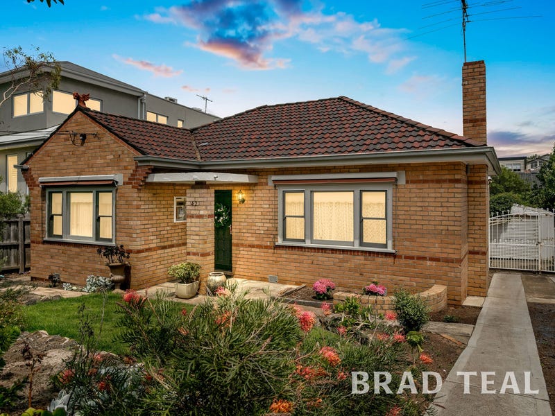 42 Aberdeen Street, Aberfeldie, Vic 3040 - Property Details