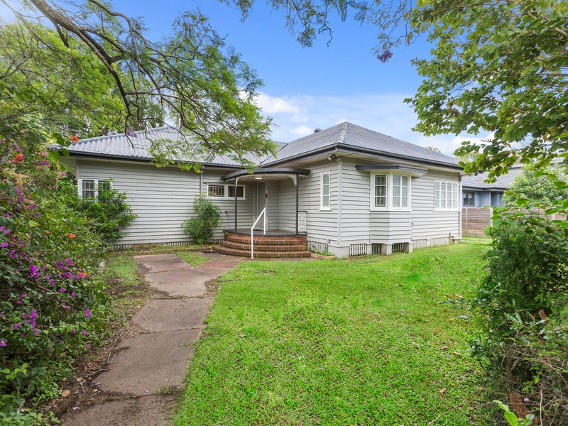 88 Queenscroft Steet, Chelmer, Qld 4068 - Property Details