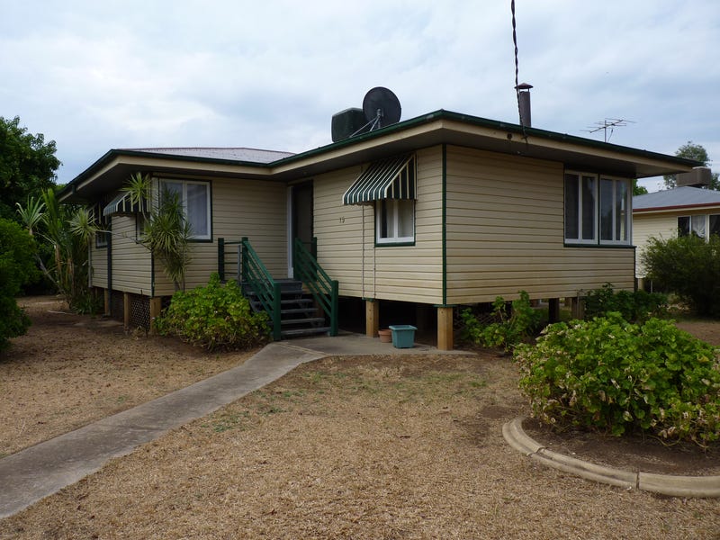 15 Margaret Street, St George, QLD 4487 - realestate.com.au