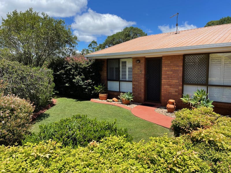 24/8 Highfields Road, Highfields, Qld 4352 - Property Details