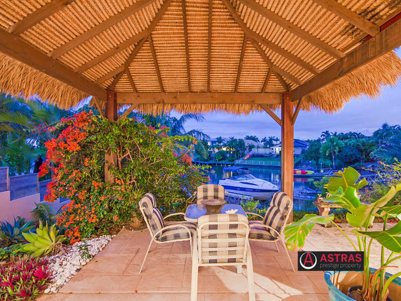 5 Tortuga Place, Clear Island Waters, Qld 4226