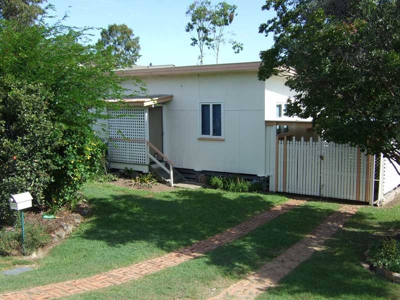 124 Logan Street, Eagleby, Qld 4207 - Property Details