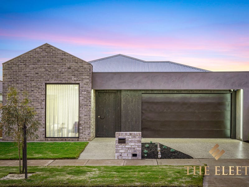 15 Prunus Cres, Fraser Rise, VIC 3336 - realestate.com.au