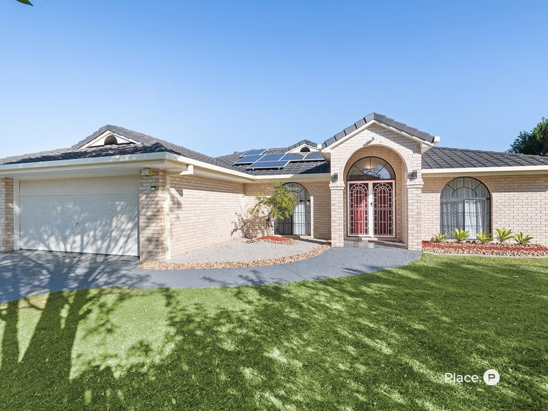 8 Chestnut Place, Calamvale, Qld 4116 - Property Details