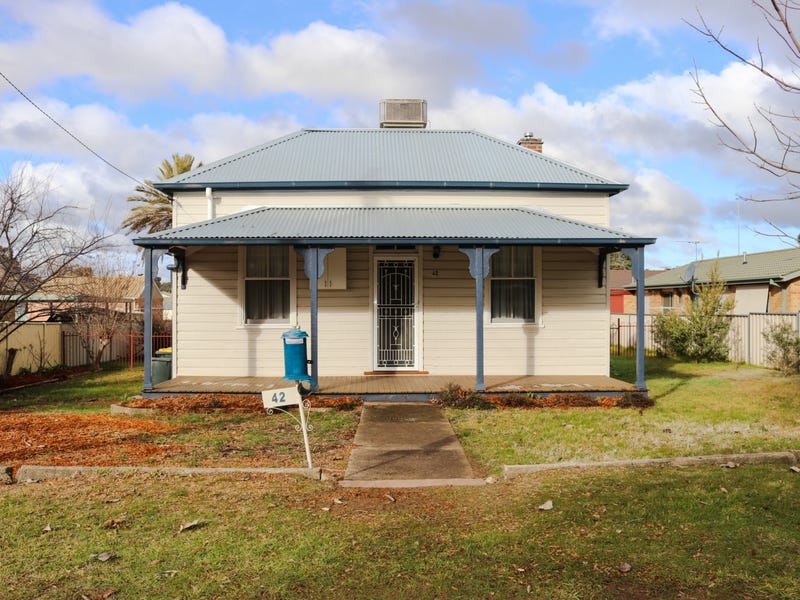 42 Murringo Street, Young, NSW 2594 - realestate.com.au